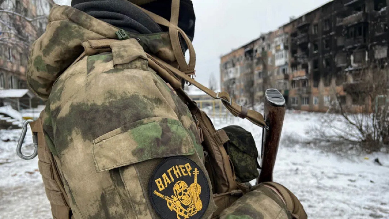 Минобороны РФ: отряды ЧВК "Вагнер" заняли три городских квартала в ...