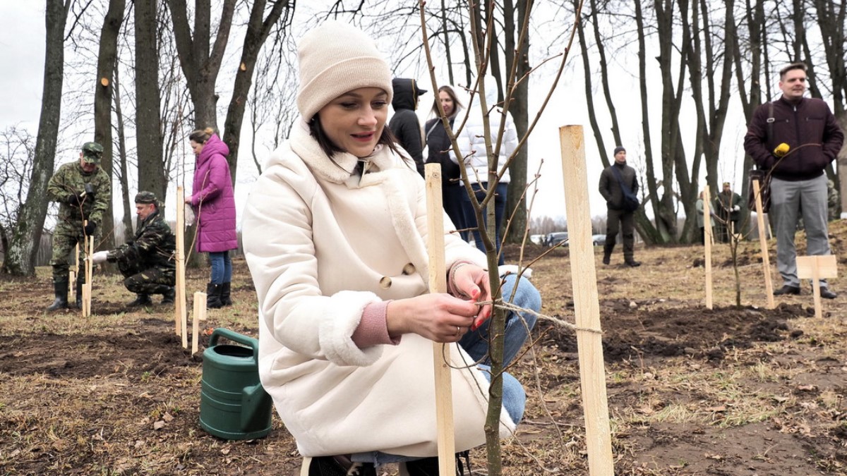 Около 3 млн белорусов примут участие в республиканском субботнике