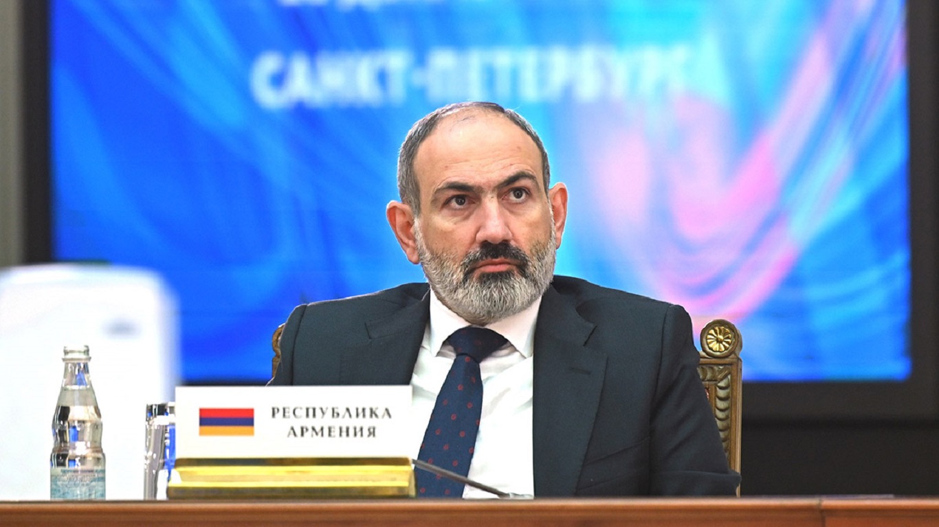 Премьер Армении Пашинян принял решение об участии в саммитах ЕАЭС и СНГ